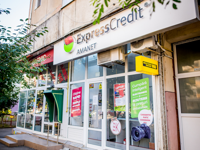 Agenţiile Express Credit Amanet - Conteaza. Pe bani. Si pe noi.