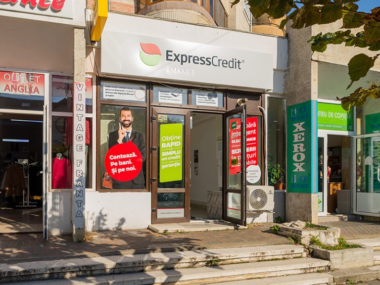 Agenţiile Express Credit Amanet - Conteaza. Pe bani. Si pe noi.