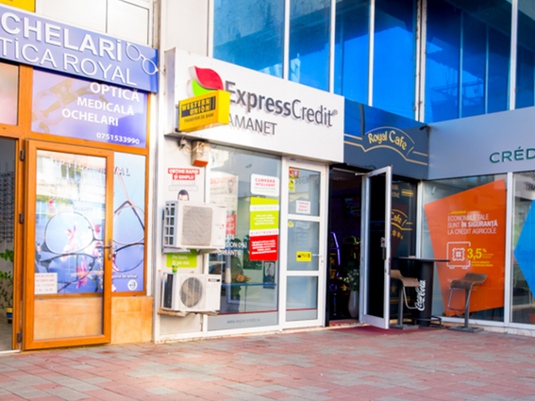 Agenţiile Express Credit Amanet - Conteaza. Pe bani. Si pe noi.