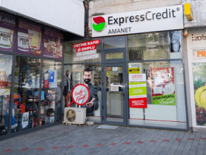 Agenţiile Express Credit Amanet - Conteaza. Pe bani. Si pe noi.